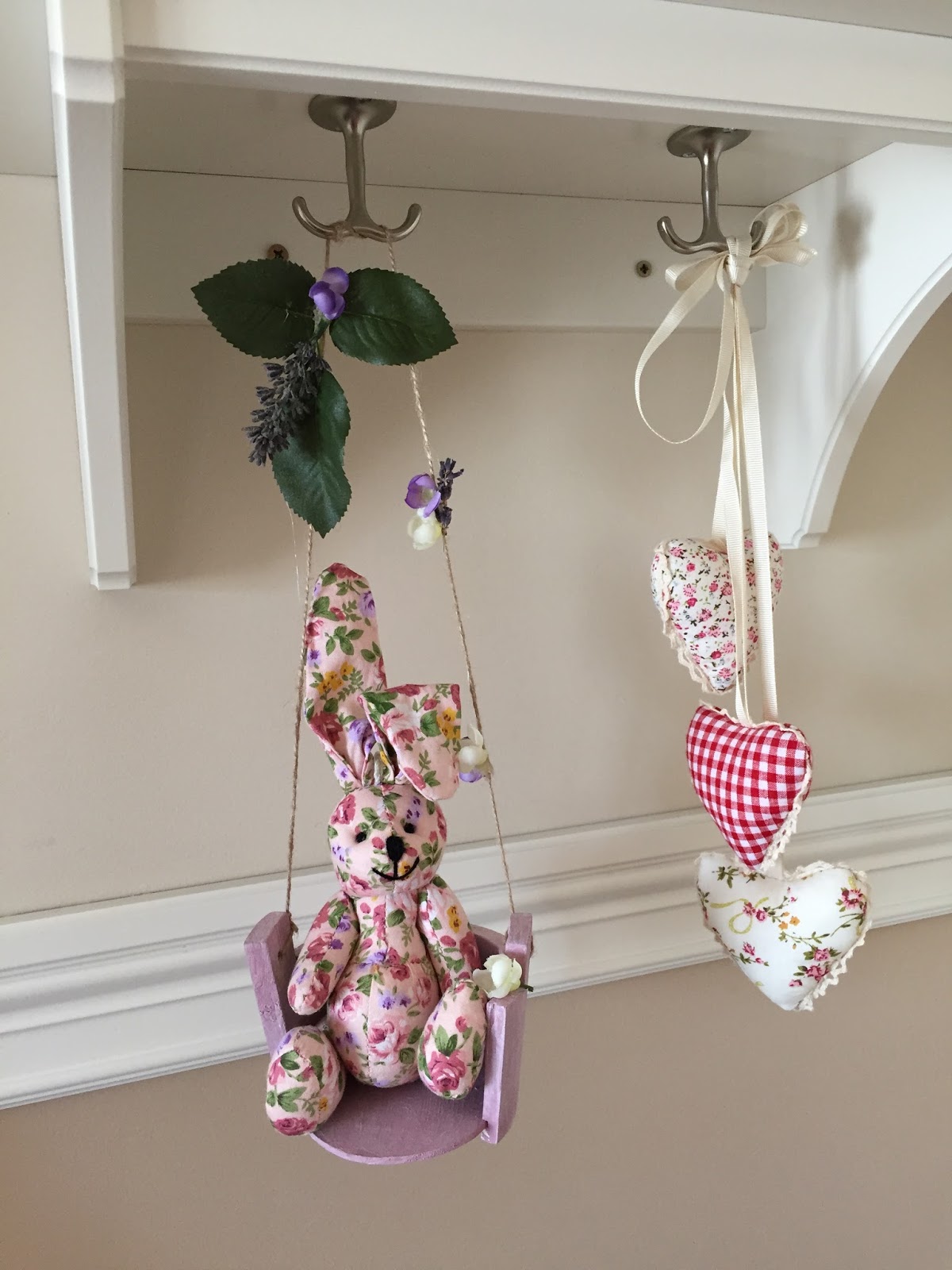 DIY Columpio para muñecas – La Habitación de Alexandra